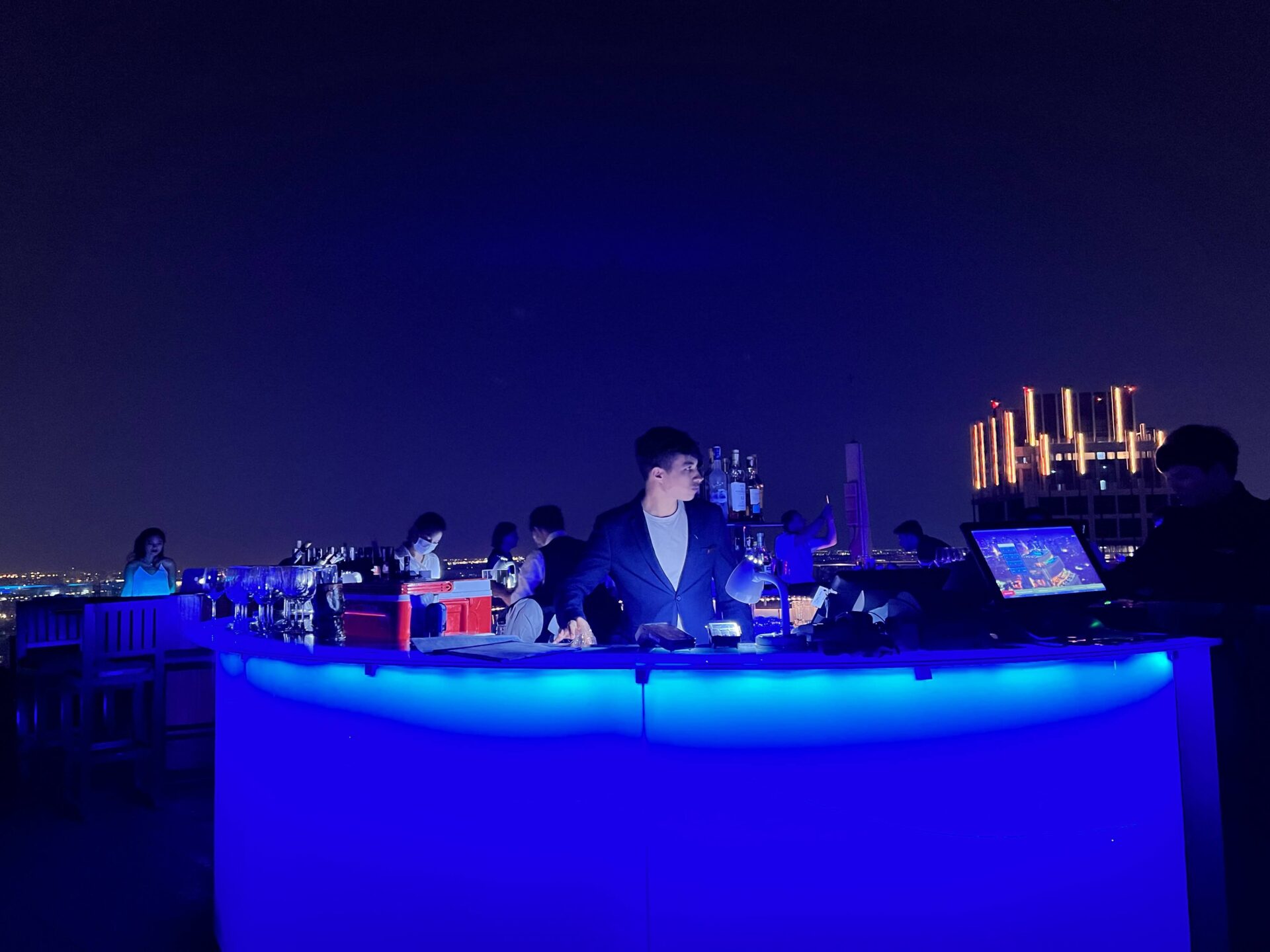 Octave Rooftop Bar@Marriott Sukumuvit Hotel - サバーイサバーイ バンコク生活blog